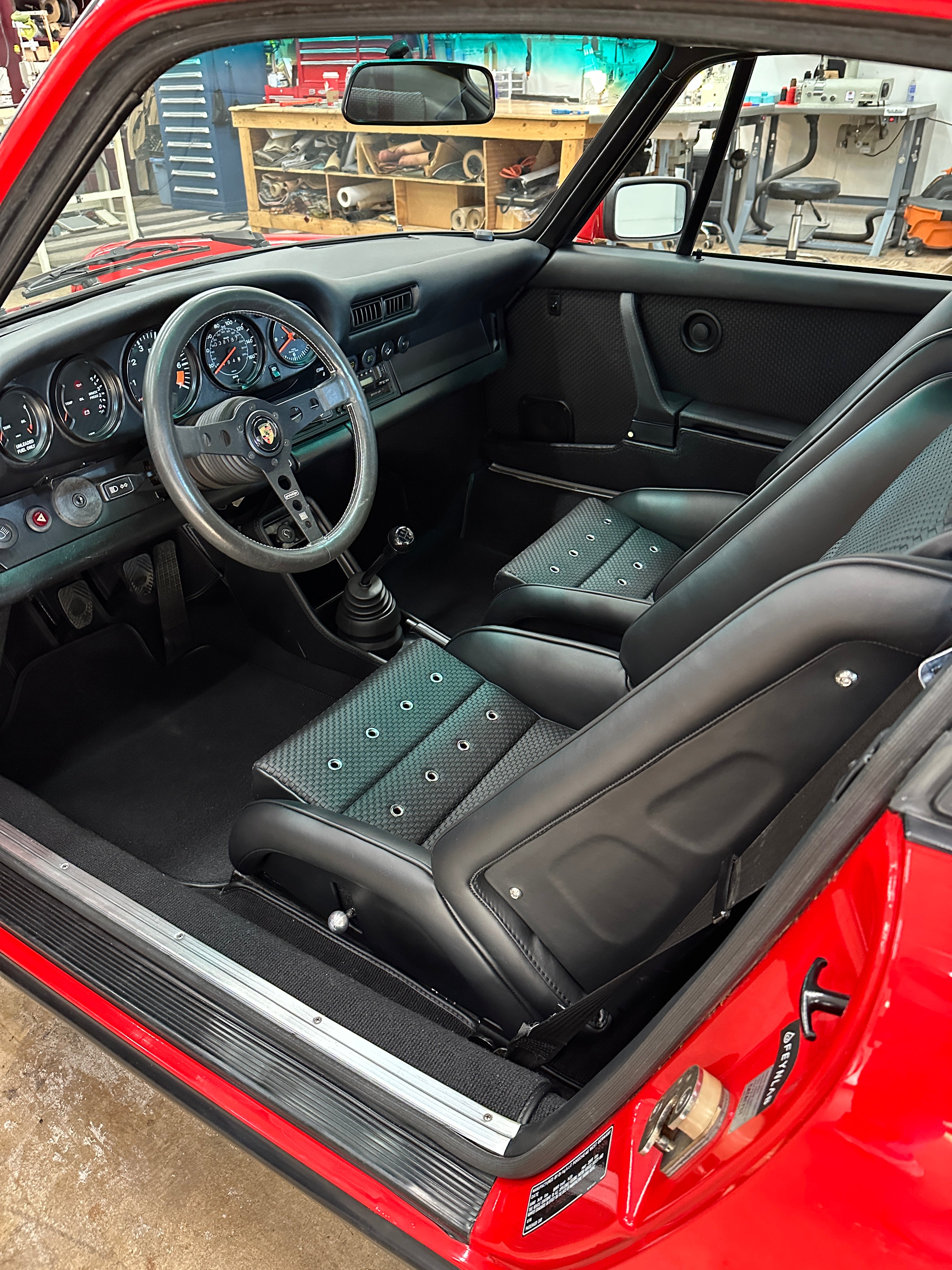 1984 Porsche 911 – Bux Customs